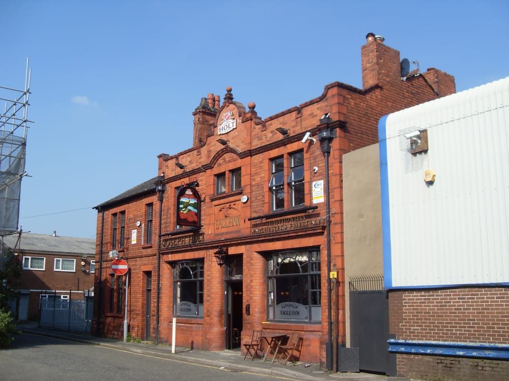 EAGLE INN - Updated March 2025 - 18 Collier Street, Salford, Greater ...