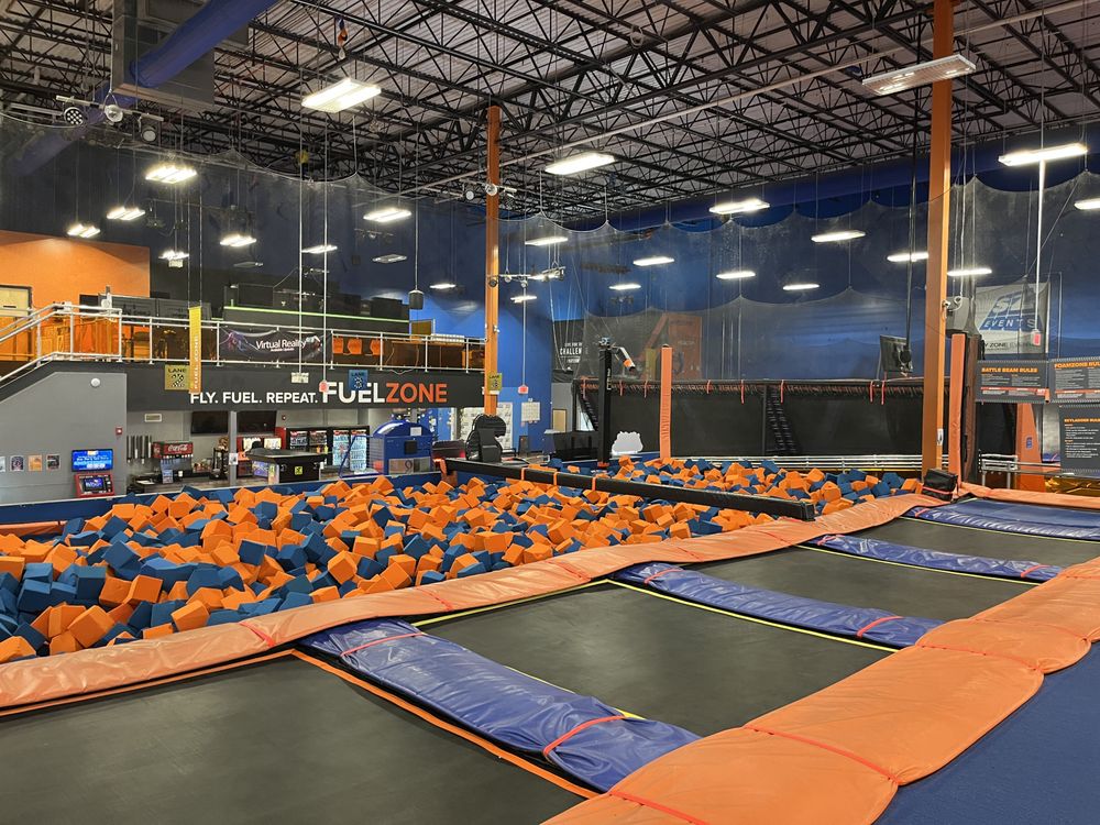 SKY ZONE TRAMPOLINE PARK - Updated July 2025 - 19 Photos & 26 Reviews ...