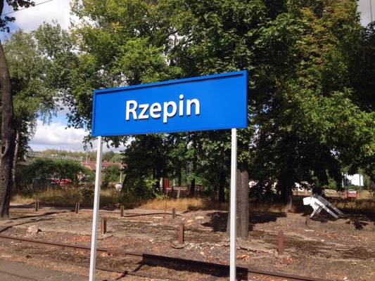 DWORZEC PKP RZEPIN - Updated May 2024 - ul. Kolejowa, Rzepin, Poland ...