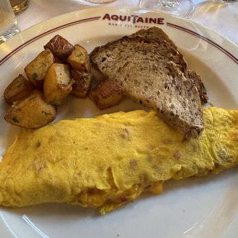 AQUITAINE - Updated December 2025 - 720 Photos & 1065 Reviews - 569 ...