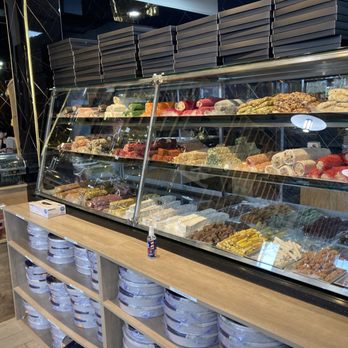 GOLDEN ROASTERY - Updated July 2025 - 240 Photos & 70 Reviews - 3111 ...