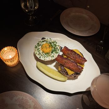 4 CHARLES PRIME RIB - Updated January 2026 - 1828 Photos & 586 Reviews ...