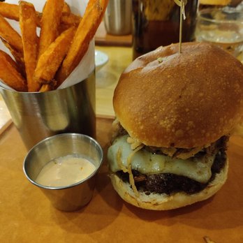 HAMBRGR - Updated January 2025 - 268 Photos & 219 Reviews - 49 King ...