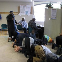 MASJID AR-RAHMAN - MILWAUKEE ISLAMIC DA’WAH CENTER - 34 Photos - 5125 N ...