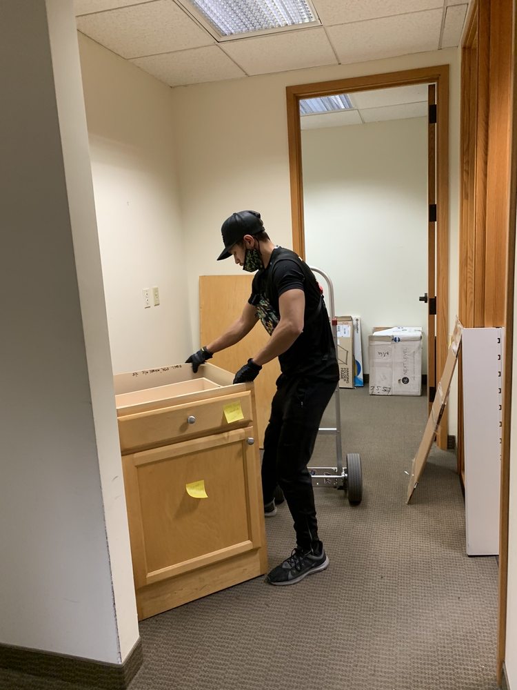 MUSCULAR MOVING MEN AND STORAGE - Updated July 2024 - 377 Photos & 521 ...