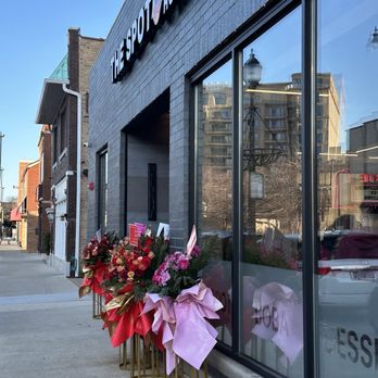 THE SPOT ROTARY HOT POT - Updated May 2025 - 76 Photos & 28 Reviews ...