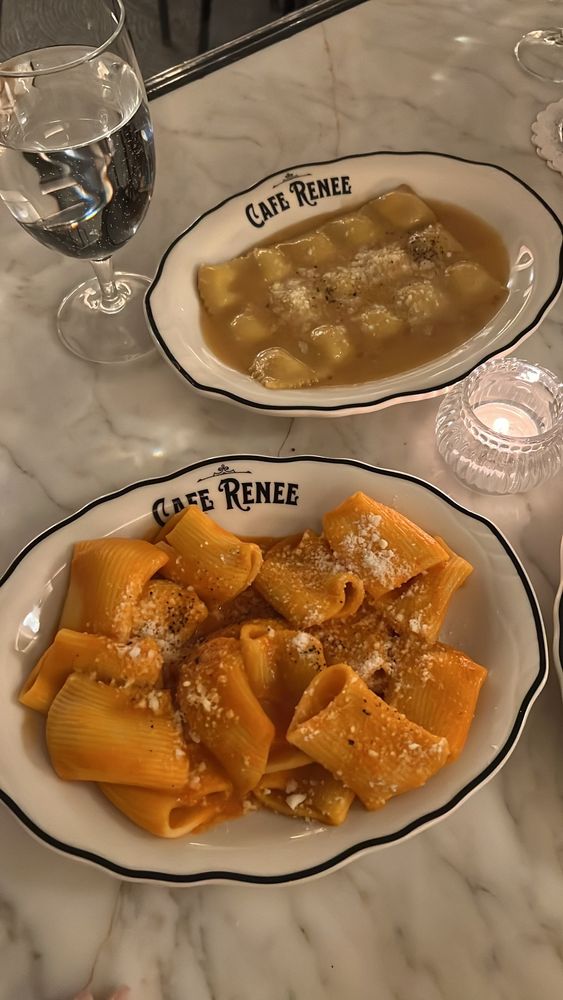 CAFE RENEE - Updated May 2024 - 30 Photos - 100 Portland Street ...