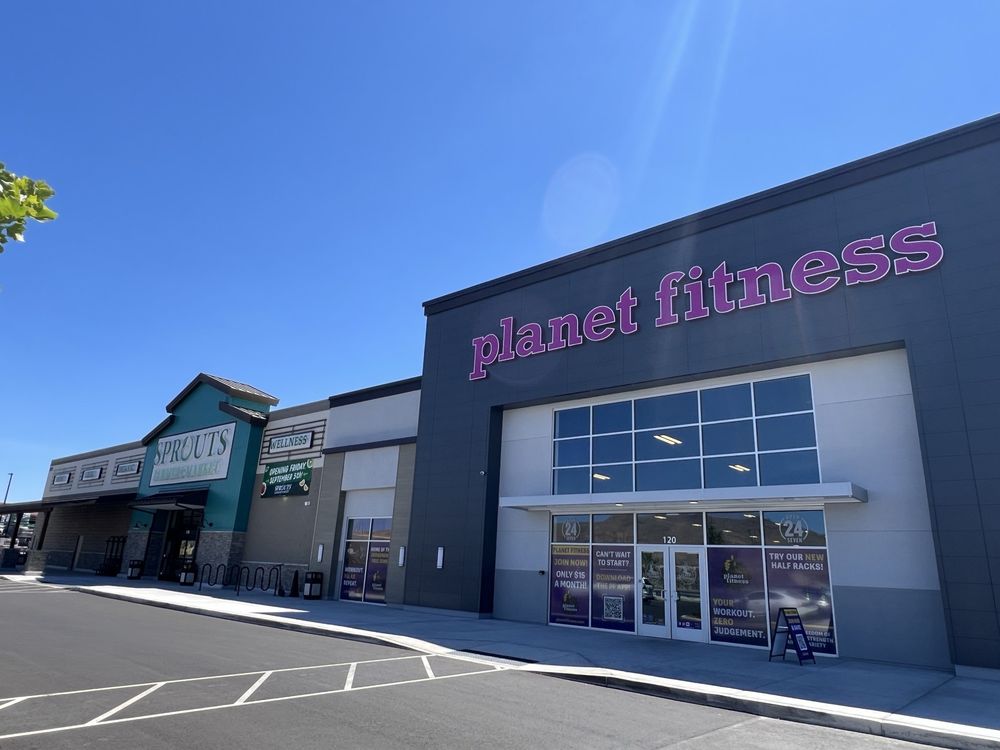 PLANET FITNESS - Updated September 2025 - 42 Photos - 3193 Market St ...