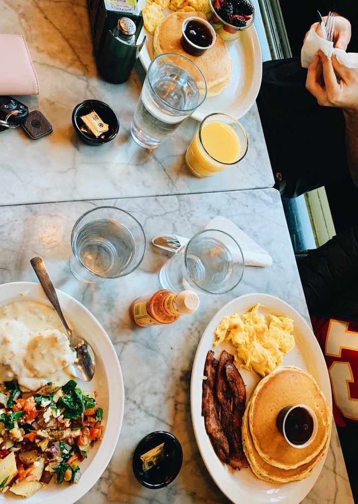 MILTON’S CAFE - 101 Photos & 130 Reviews - 901 New Hampshire St ...