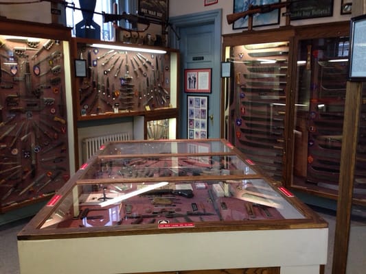 AMERICAN MILITARY EDGED WEAPONRY MUSEUM - Updated December 2025 - 10 ...