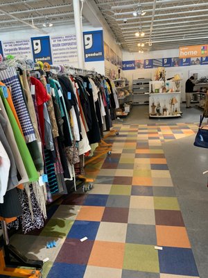 GOODWILL RETAIL STORE AND DONATION CENTER - Updated December 2024 - 25 ...