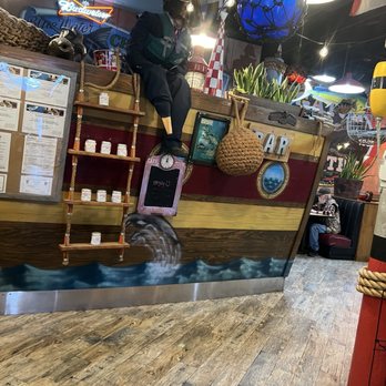 HAPPY’S FISH HOUSE - Updated January 2026 - 287 Photos & 409 Reviews ...