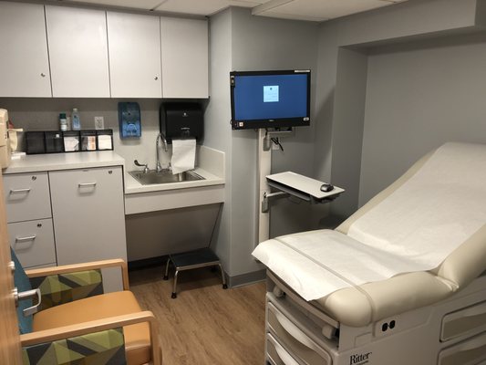 HSS ORTHO INJURY CARE - Updated December 2025 - 10 Reviews - 770 ...