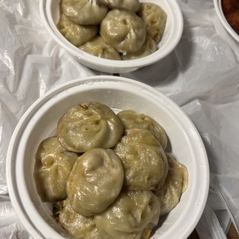 CALGARY MOMO HOUSE - Updated August 2024 - 60 Photos & 41 Reviews ...