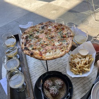 FIELDWORK BREWING - Updated January 2025 - 554 Photos & 233 Reviews ...