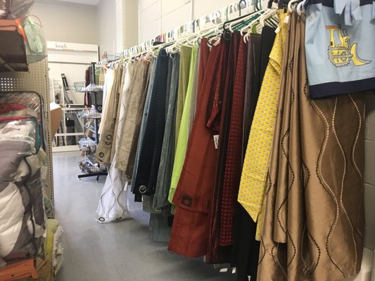 SECOND CHANCES THRIFT SHOP - Updated August 2025 - 15 Photos - 2425 New ...