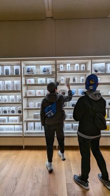 GOOGLE STORE - Updated December 2024 - 30 Photos & 11 Reviews - 2000 N ...