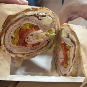 HEFTY LEFTY’S HOAGIES AND GRINDERS - Updated December 2025 - 76 Photos ...