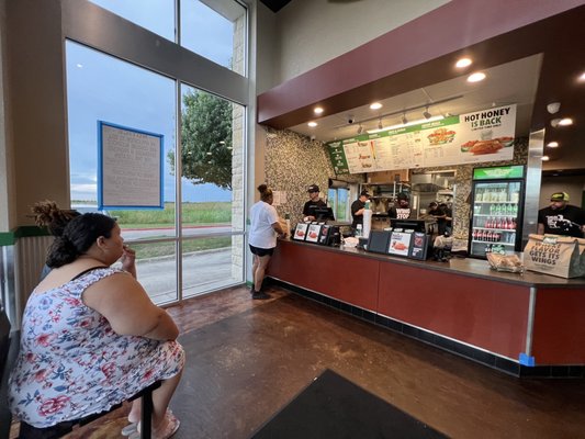 WINGSTOP - Updated October 2025 - 45 Photos & 27 Reviews - 125 Ed ...