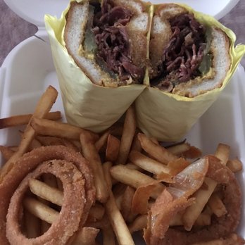 Tam’s Burgers No 23 - Takeout & Delivery - 25 Photos & 53 Reviews ...