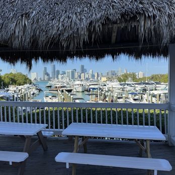 GRAMPS GETAWAY - Updated April 2025 - 297 Photos & 93 Reviews - 3301 ...