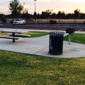 RIVERLAKES RANCH COMMUNITY PARK - Updated October 2025 - 39 Photos ...