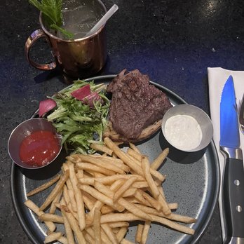 EARLS KITCHEN + BAR - Updated November 2025 - 1240 Photos & 1529 ...