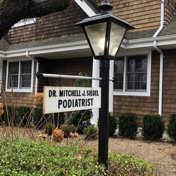 MITCHELL J SIEGEL DPM - Updated December 2025 - 32 Maple Dr, Great Neck ...