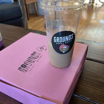 GROUNDS DONUT HOUSE - Updated February 2025 - 145 Photos & 41 Reviews ...
