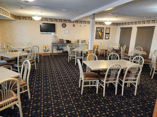 RAMADA BY WYNDHAM SPRINGFIELD NORTH - Updated September 2025 - 145 ...