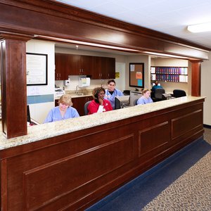 CENTRAL VALLEY SPECIALTY HOSPITAL - 17 Photos & 67 Reviews - 730 17th ...