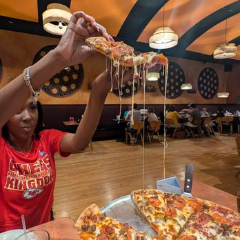 WALDO PIZZA - Updated January 2025 - 225 Photos & 598 Reviews - 7433 ...