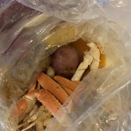 PIER 11 BOILING SEAFOOD & BAR - Updated July 2025 - 59 Photos & 69 ...
