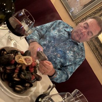 CHEF WARREN’S - Updated February 2025 - 91 Photos & 135 Reviews - 215 ...