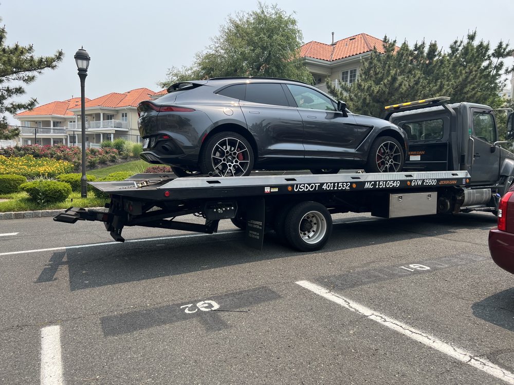 XPRESS TOWING - Updated July 2024 - 61 Photos - Ocean Township, New ...