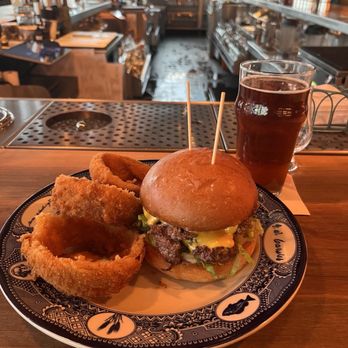 FOUNDING FARMERS RESTON STATION - Updated January 2026 - 1475 Photos ...