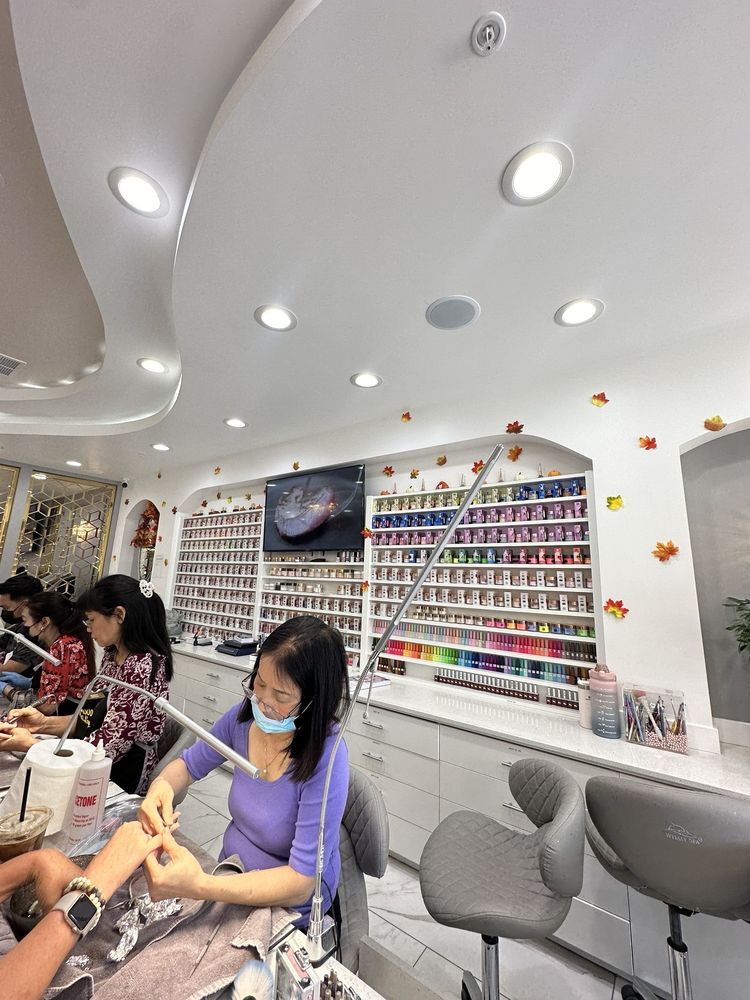 MOOD NAIL LOUNGE - Updated October 2025 - 838 Photos & 364 Reviews ...