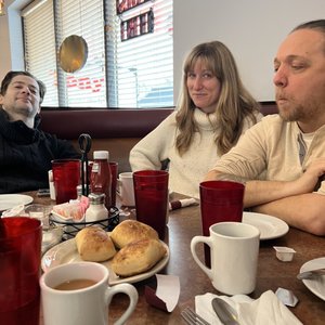 TONY’S BREAKFAST CAFE AND FAMILY RESTAURANT - 216 Photos & 312 Reviews ...