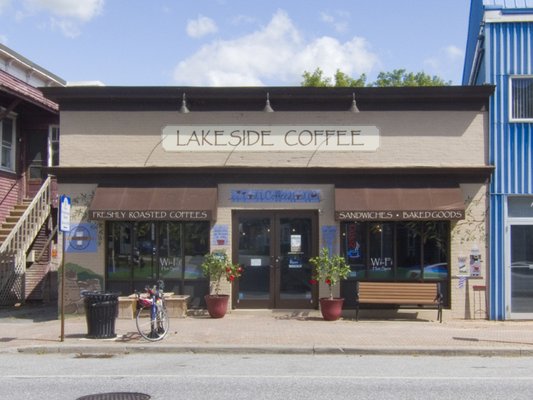 LAKESIDE COFFEE ROASTERS - Updated August 2025 - 20 Photos & 45 Reviews ...