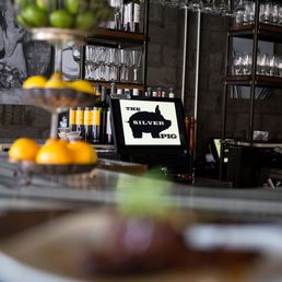 THE SILVER PIG BAR & OYSTER ROOM - Updated January 2025 - 143 Photos ...