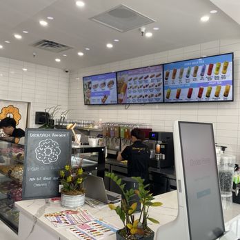 MOCHINUT - Updated December 2025 - 44 Photos & 12 Reviews - 2515 White ...