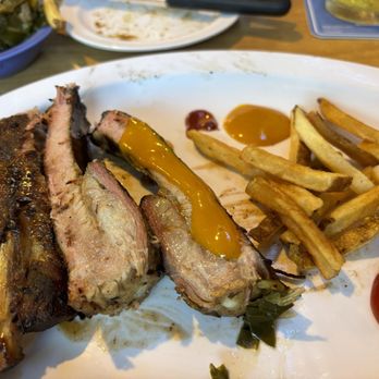 PIG OUT BBQ & SOUTHERN SOUL FOOD - Updated October 2025 - 171 Photos ...