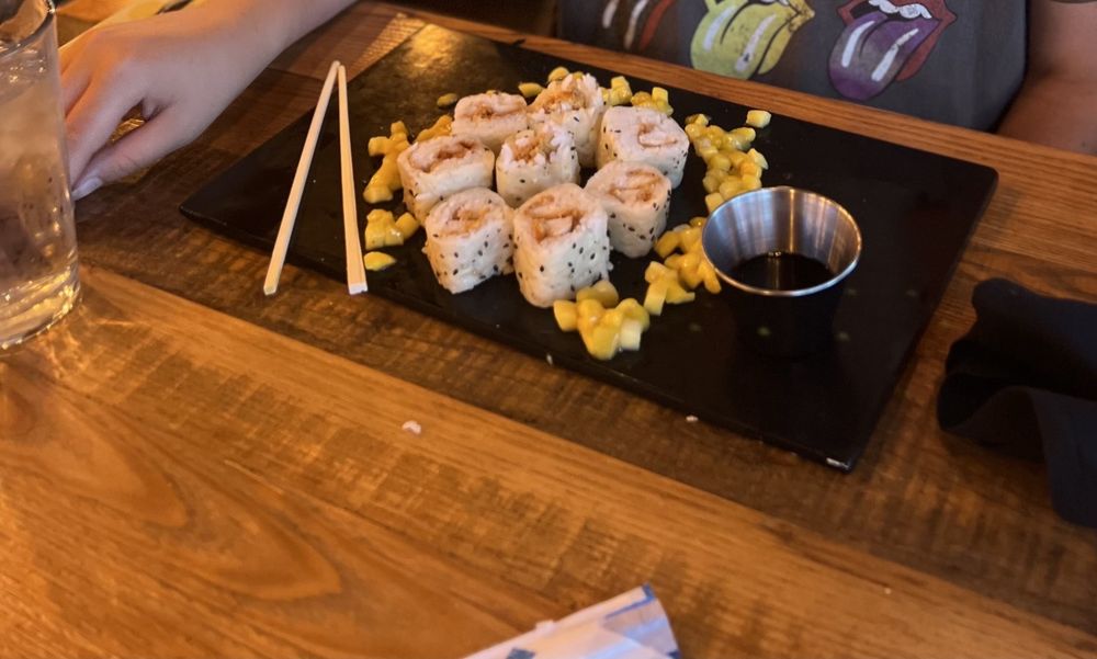 SMOKIN FINS - Updated January 2026 - 399 Photos & 368 Reviews - 370 ...