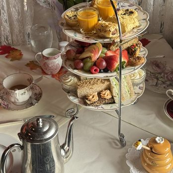 QUEEN MARY TEA ROOM - Updated November 2025 - 835 Photos & 461 Reviews ...