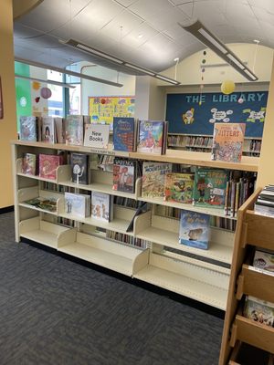 CHICAGO PUBLIC LIBRARY - WEST LOOP - Updated December 2025 - 28 Photos ...