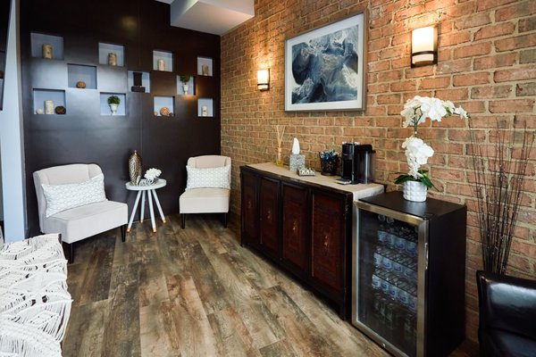 GLO DE VIE MED SPA - Updated January 2026 - 30 Reviews - 4209 Lassiter ...