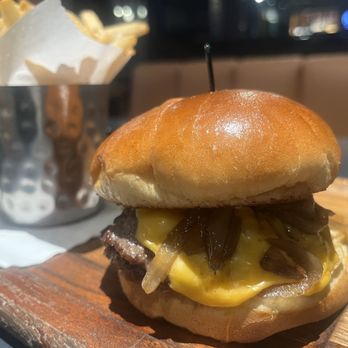 DISTRICT FORE SOCIAL - Updated December 2025 - 109 Photos & 64 Reviews ...