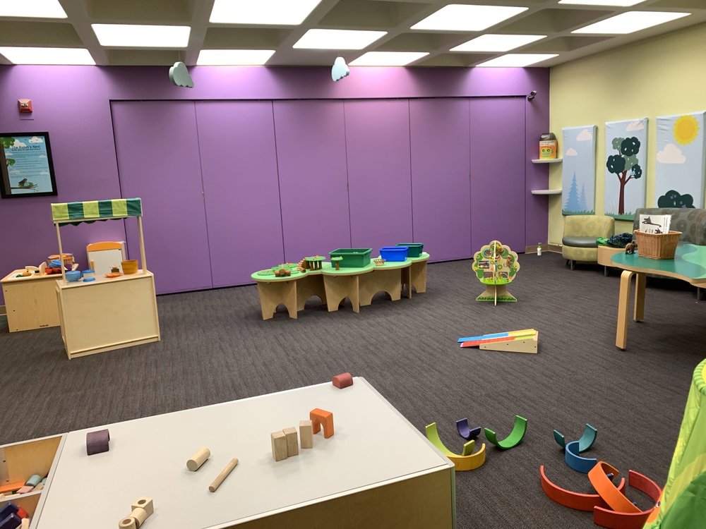 HELEN PLUM LIBRARY - 11 Photos & 32 Reviews - 411 S Main St, Lombard ...