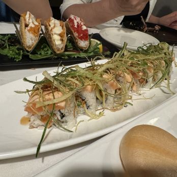JJ SUSHI & CHINESE CUISINE - Updated September 2024 - 1203 Photos & 723 ...