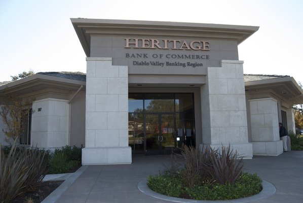 HERITAGE BANK OF COMMERCE - Updated October 2025 - 387 Diablo Rd, Danville, California - Banks ...